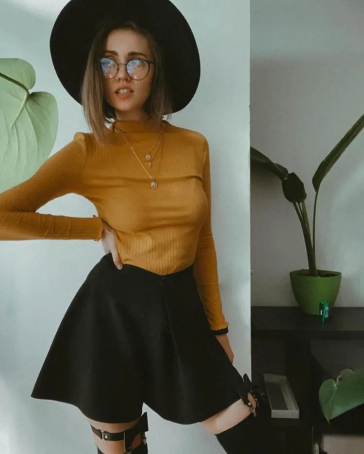 Black Skater Skirt Outfits Tumblr